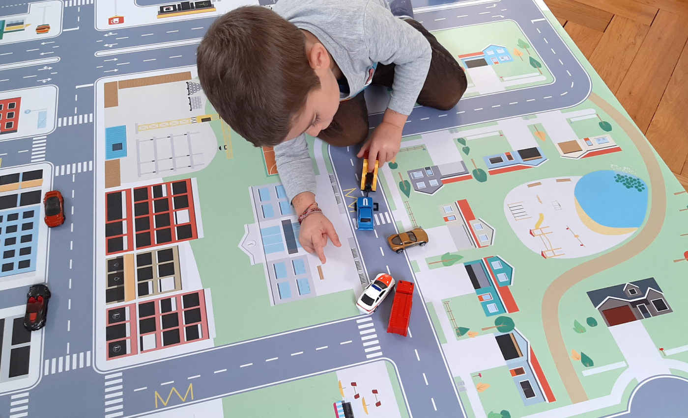 Tapis avec des Routes pour Petits Voitures 200x200cm • CHF 89 • Luluche®